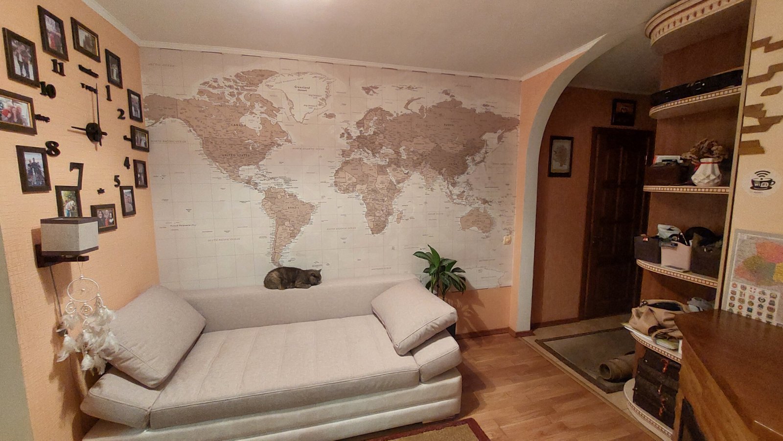Wallpaper and wall murals UK buy online at Uwalls.co.uk